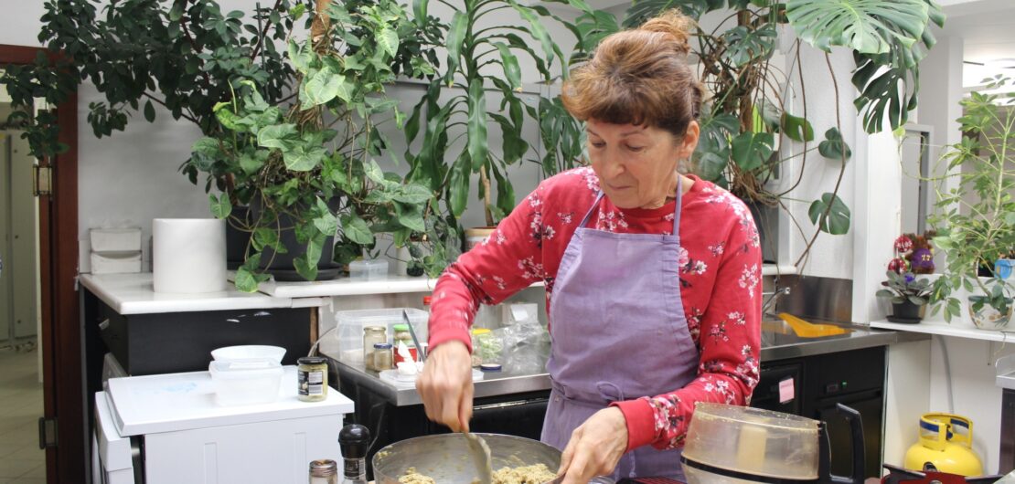 KUHARSKA DELAVNICA Z ROMANDO-VEGANSKI POLPETI IN NAMAZI